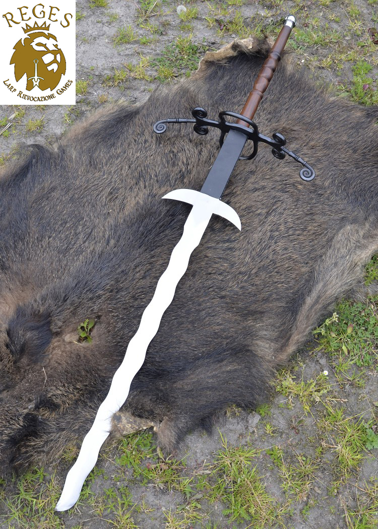 Spadone a due mani, Flamberga, 147 cm – REGES Larp e Rievocazione