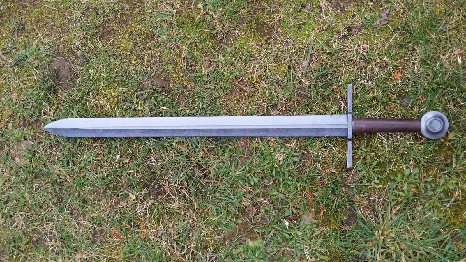 Spada medievale ad una mano replica, pomo a moneta, 101,5 cm – REGES ...